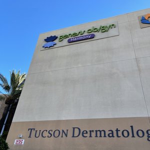 EL RIO HEALTH CONGRESS - Updated December 2025 - 48 Reviews - 839 W ...