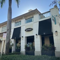 YARD HOUSE - Updated October 2025 - 1237 Photos & 936 Reviews - 201 ...