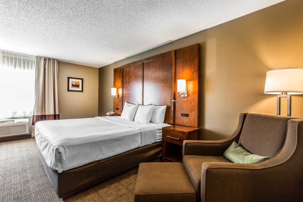 COMFORT INN - Updated August 2025 - 22 Photos & 13 Reviews - 1235 ...