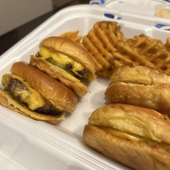 SMALLS SLIDERS - Updated December 2025 - 48 Photos & 64 Reviews - 3394 ...