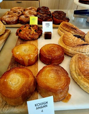 DEVILLE COFFEE - BENTALL 5 - Updated February 2025 - 17 Photos - 550 Burrard Street, Vancouver ...