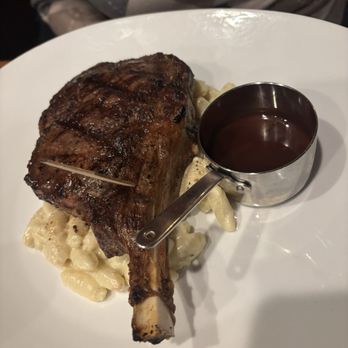 CLINTONS BAR & GRILLE - Updated January 2026 - 214 Photos & 426 Real ...