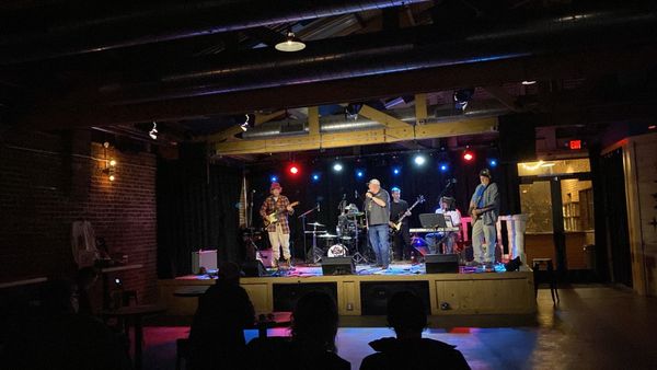 CYPRESS RENO - Updated December 2025 - 50 Photos & 30 Reviews - 761 S ...