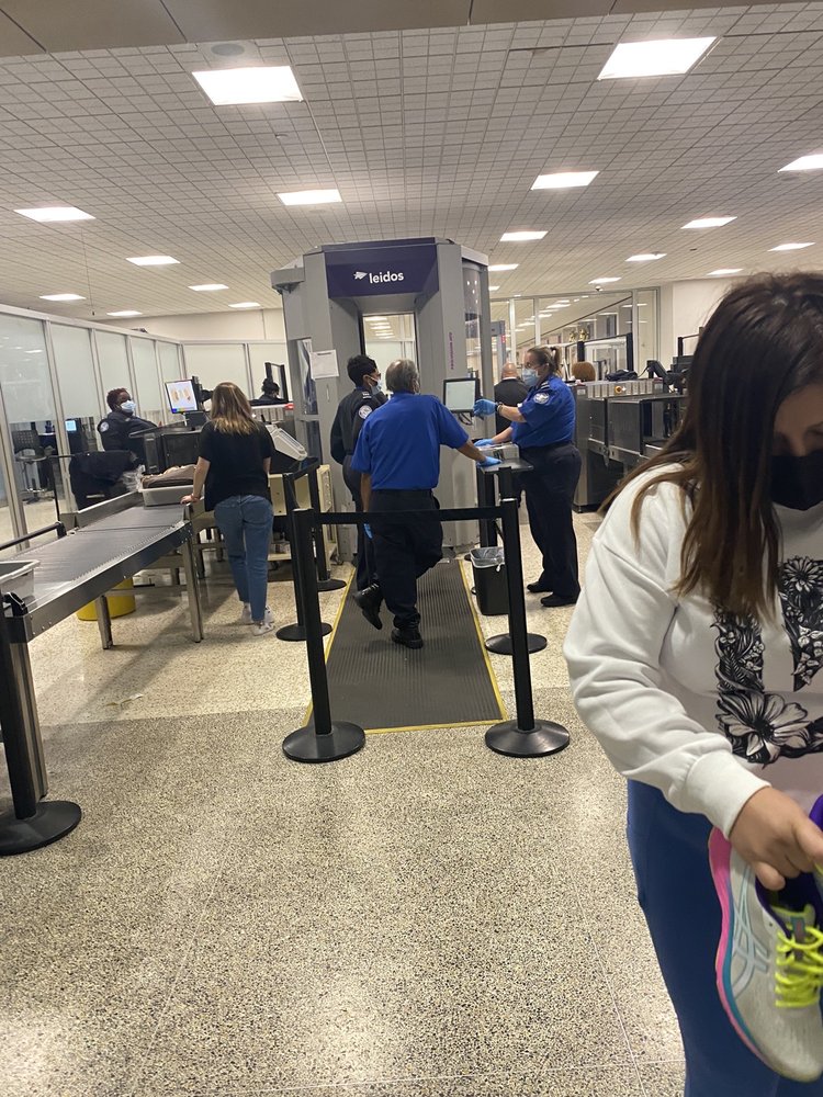 TSA CHECKPOINT - 70/E TERMINAL - Updated January 2025 - 11 Reviews ...