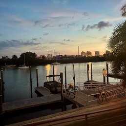 ISLAND WAY GRILL - Updated January 2026 - 1069 Photos & 1072 Reviews ...