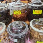 SUN CHONG GROCERY - 279 Photos & 49 Reviews - 127 N Hotel St, Honolulu ...