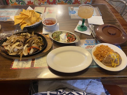 AZTECA II - Updated July 2024 - 45 Photos & 85 Reviews - 1600 N ...