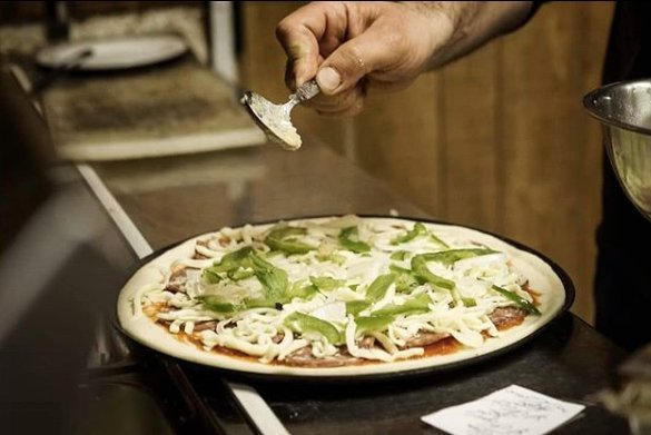 KOKOZ PIZZA & DOUBLE DOGS - Updated October 2025 - 19 Photos - 670 ...