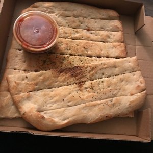 REVOLVE PIZZA KITCHEN - 142 Photos & 117 Reviews - 5500 W Memorial Rd ...