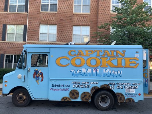 CAPTAIN COOKIE AND THE MILK MAN FOOD TRUCK - 236 Photos & 349 Reviews ...