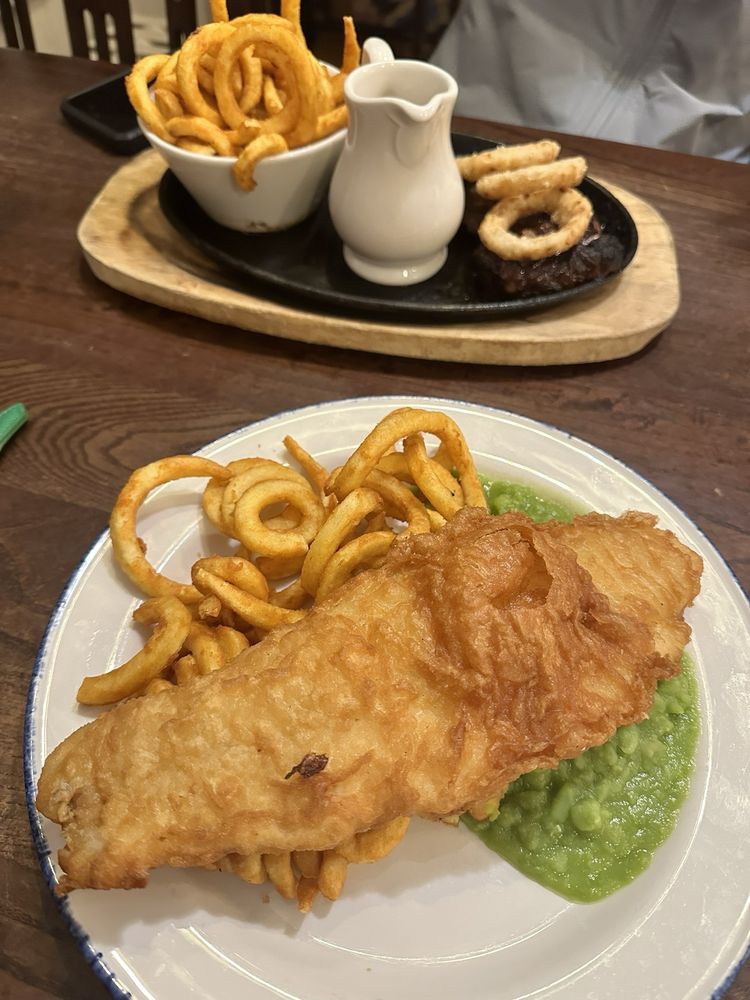 SPRINGCROFT - Updated April 2025 - 3 Springcroft Drive, Glasgow, United ...