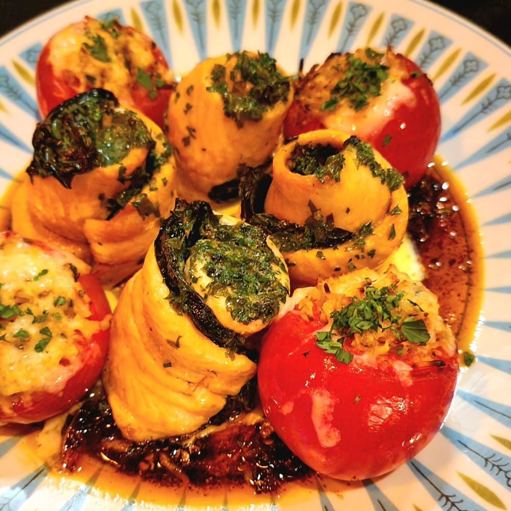 MAINLANDER | 39 Photos & 11 Reviews - 8 S Euclid Ave, Saint Louis ...