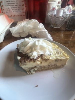 STRAFFORD FARMS FAMILY RESTAURANT & LOUNGE - Updated May 2026 - 32 ...