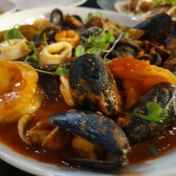 TIDES - Updated July 2025 - 504 Photos & 216 Reviews - 312 Railroad Ave ...