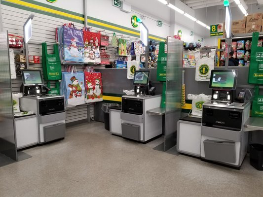 DOLLARAMA - Updated November 2024 - 31 Photos - 10 Dundas Street E ...