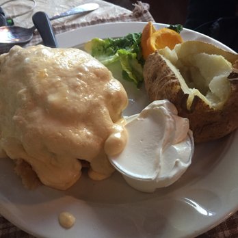 COACH LIGHT INN - Updated May 2025 - 32 Photos & 18 Reviews - 5555 ...