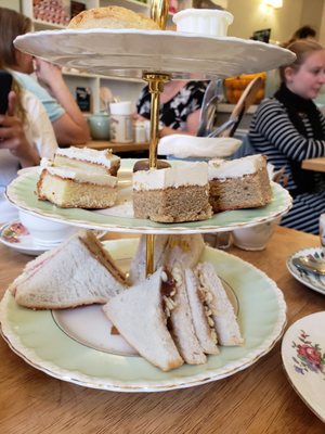 THE ENGLISH ROSE CAFE AND TEA SHOP - 383 Photos & 249 Reviews - 4 Lower ...