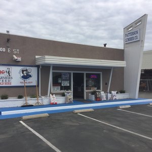 SOUTHERN CARLSON - Updated May 2025 - 13 Photos - 5849 W Schulte Rd ...