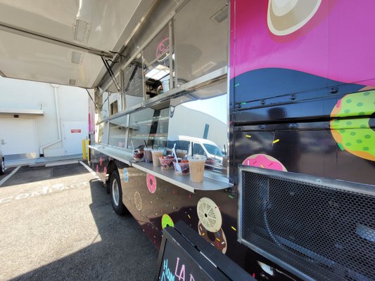 LA - DONUT TRUCK - Updated July 2025 - 38 Photos & 34 Reviews - Los ...