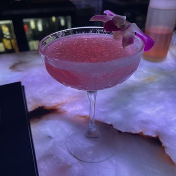 VAULT SEAFOOD AND STEAKHOUSE - Updated June 2024 - 340 Photos & 157 ...