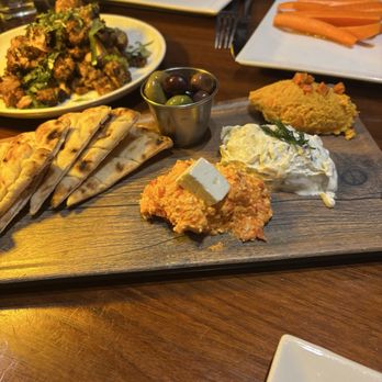 MODERNE BARN RESTAURANT - Updated December 2025 - 365 Photos & 443 ...