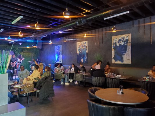 RICH & POUR OPULENCE LOUNGE - Updated October 2025 - 75 Photos & 69 ...