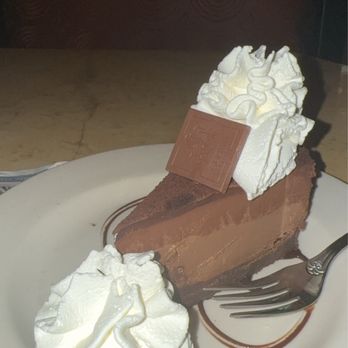 THE CHEESECAKE FACTORY - Updated July 2025 - 677 Photos & 528 Reviews ...