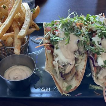 FAT STORK - Updated April 2025 - 436 Photos & 280 Reviews - 8270 ...