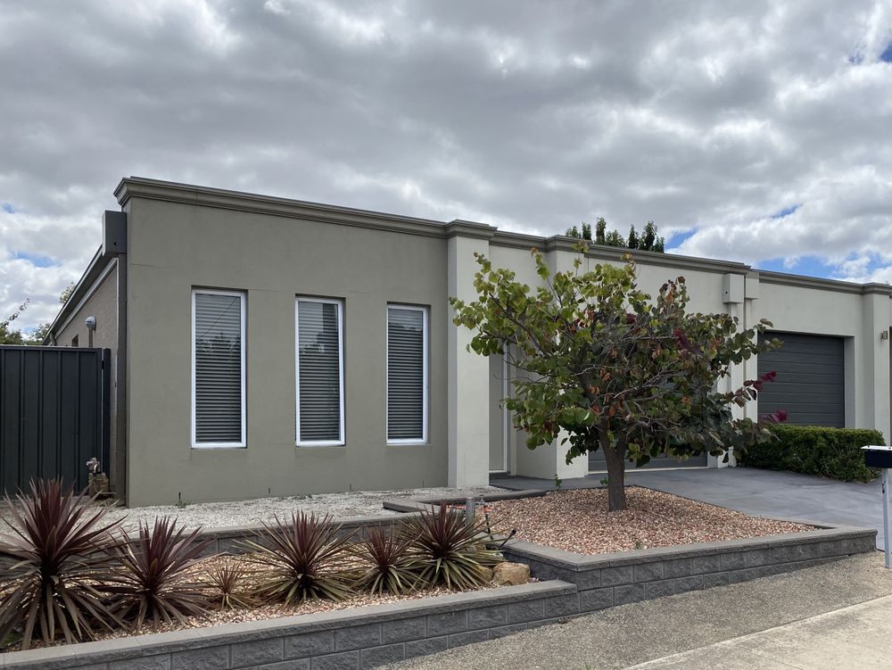 NORTH ASPECT BUILDING DESIGN - Updated January 2025 - 12 Photos - 5a Timberview Terrace ...