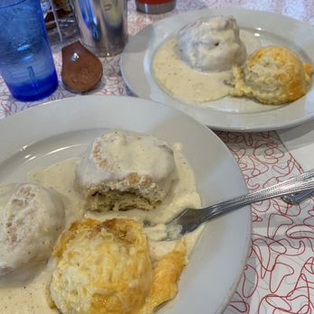 YOU NEED PIE DINER & BAKERY - Updated December 2024 - 321 Photos & 492 ...