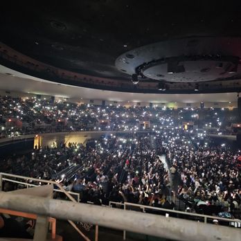 NEAL S BLAISDELL ARENA - Updated August 2025 - 742 Photos & 131 Reviews ...