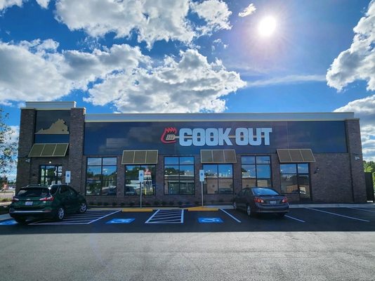 COOK OUT - Updated November 2025 - 15 Reviews - 5105 Oaklawn Blvd ...