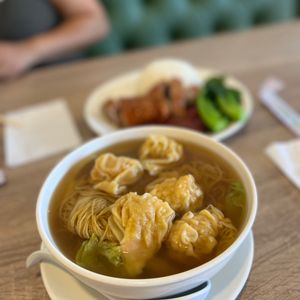 GOLDEN GINGER - Updated July 2024 - 183 Photos & 460 Reviews - 268 E ...