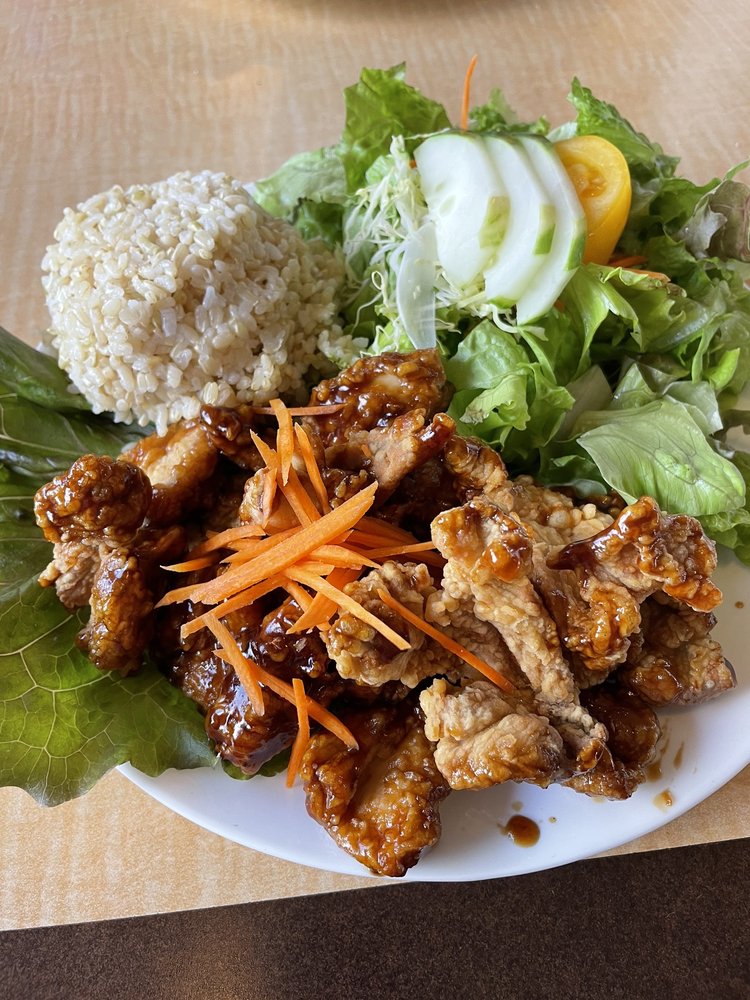 WHITE GUAVA CAFE - 125 Photos & 117 Reviews - 54 E Puainako St, Hilo ...
