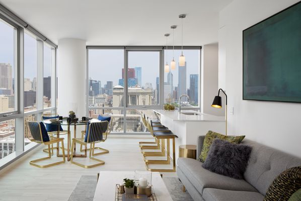 SENTRAL MICHIGAN AVENUE - 42 Photos - Apartments - 808 S Michigan Ave ...