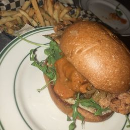 RADIO ROOM - Updated October 2025 - 756 Photos & 880 Reviews - 1101 NE ...