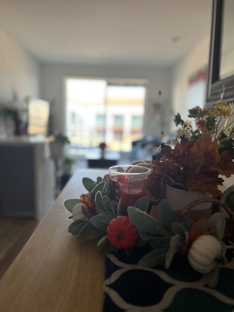 EDGEWAY - Updated December 2025 - 15 Reviews - 9735 Oak St, Bellflower, California - Apartments ...