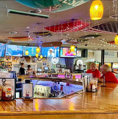 PEPI’S PUB AND GRILL - Updated December 2025 - 45 Photos & 48 Reviews ...