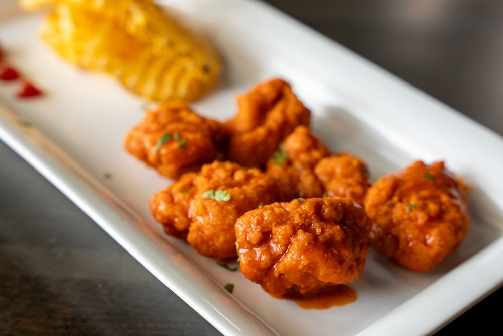 CRAZY WINGS & MEDITERRANEAN - Updated October 2025 - 25 Photos - 1033 ...