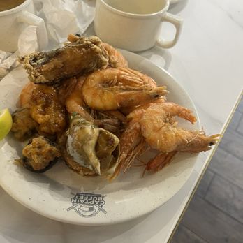 CAPTAIN BUFFET - Updated September 2025 - 125 Photos & 66 Reviews ...