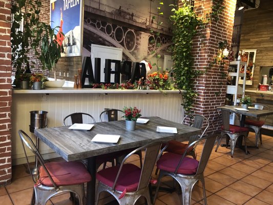 TAPELIA - Updated November 2024 - 738 Photos & 595 Reviews - 551 ...