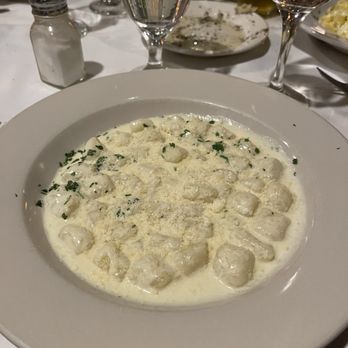 VILLA GALLACE - Updated December 2025 - 329 Photos & 548 Reviews - 109 ...