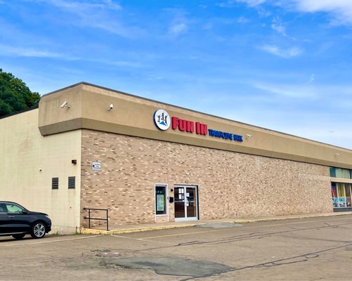 FUN IN TRAMPOLINE PARK - Updated December 2025 - 11 Reviews - 653 S ...