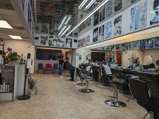 LISA’S PERFECT CUTS - Updated September 2025 - 70 Photos & 139 Reviews ...