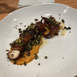 VELE - Updated December 2025 - 203 Photos & 175 Reviews - 3241 W Iles ...