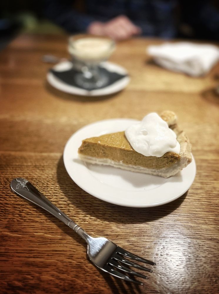 MONO INN - Updated December 2024 - 81 Photos & 47 Reviews - 55620 Hwy ...