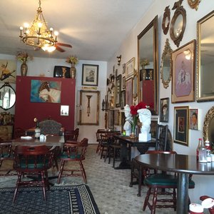 OAK TREE CAFE - Updated July 2025 - 6200 Oak Tree Blvd, Independence ...