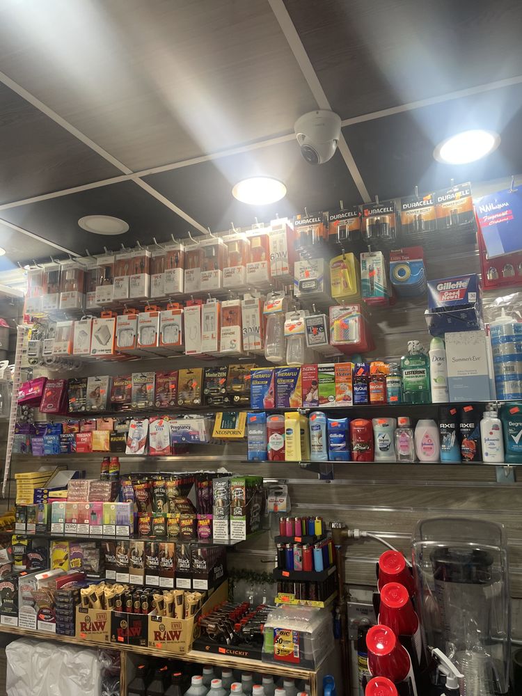 AMEER DELI & GRILL - Updated September 2025 - 14 Photos - 4996 Broadway ...