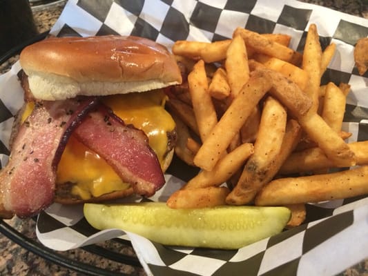 BUSHMILL TAVERN - Updated September 2025 - 134 Photos & 212 Reviews ...