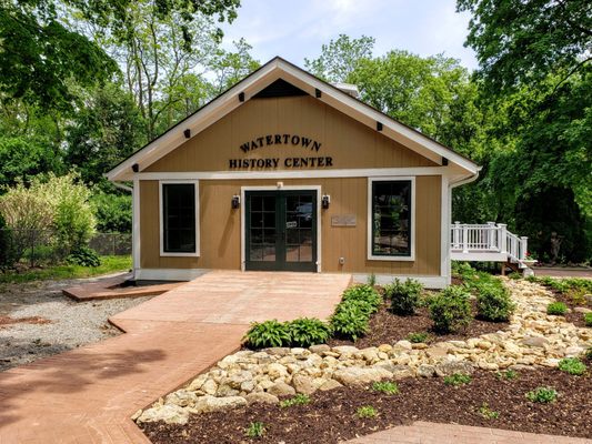 OCTAGON HOUSE - Updated August 2025 - 65 Photos - 919 Charles St ...